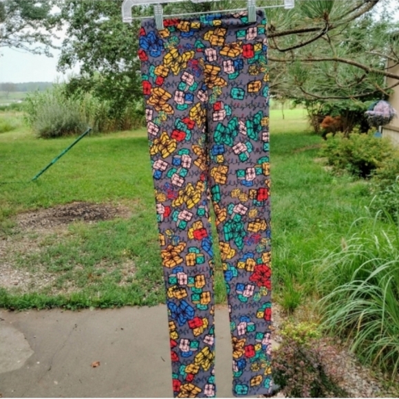 LuLaRoe | Bottoms | New Christmas Presents Lularoe Tween Leggings ...